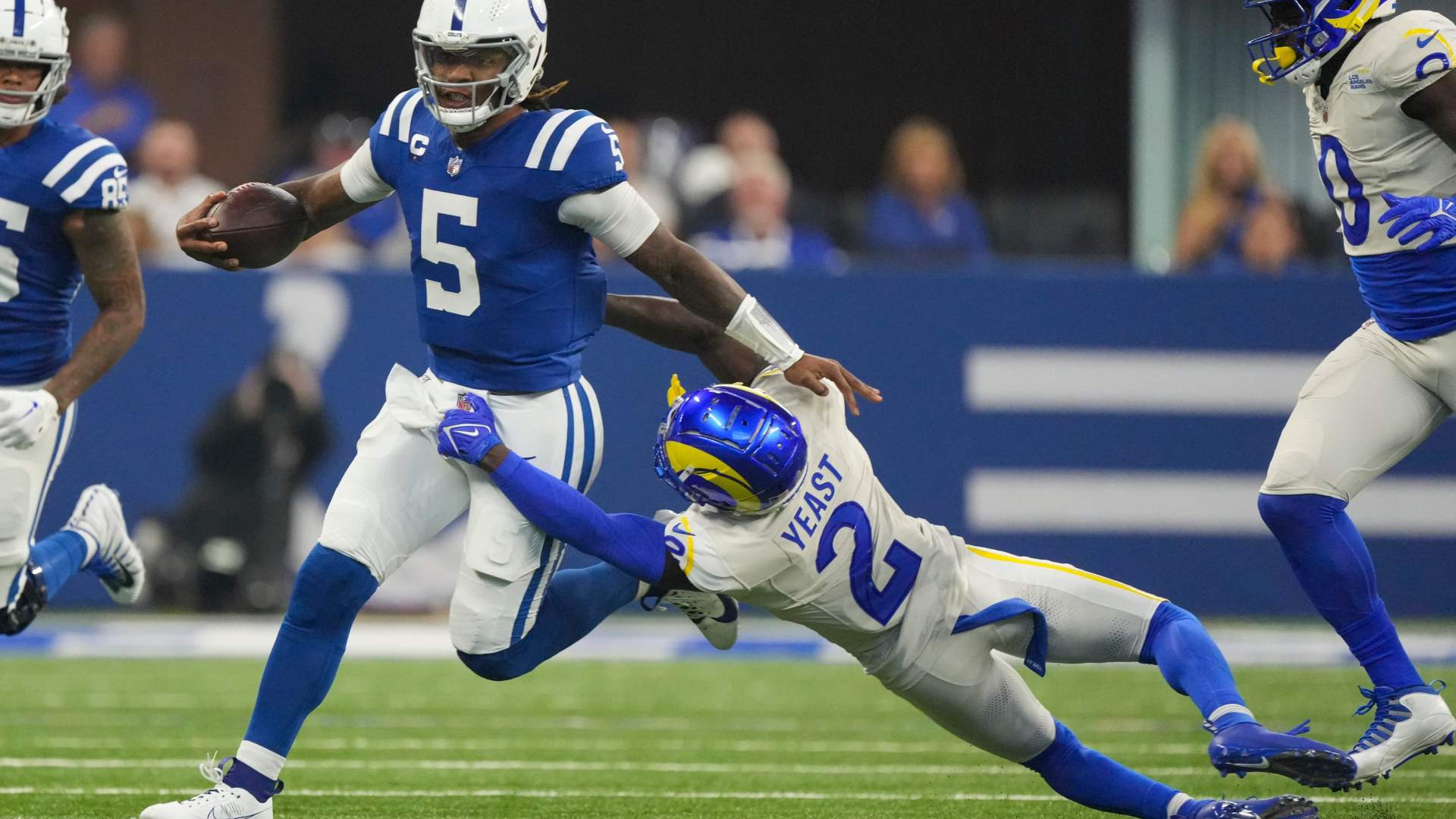 Yahoo ADP Trends: Risers and Fallers in Fantasy Football 2024